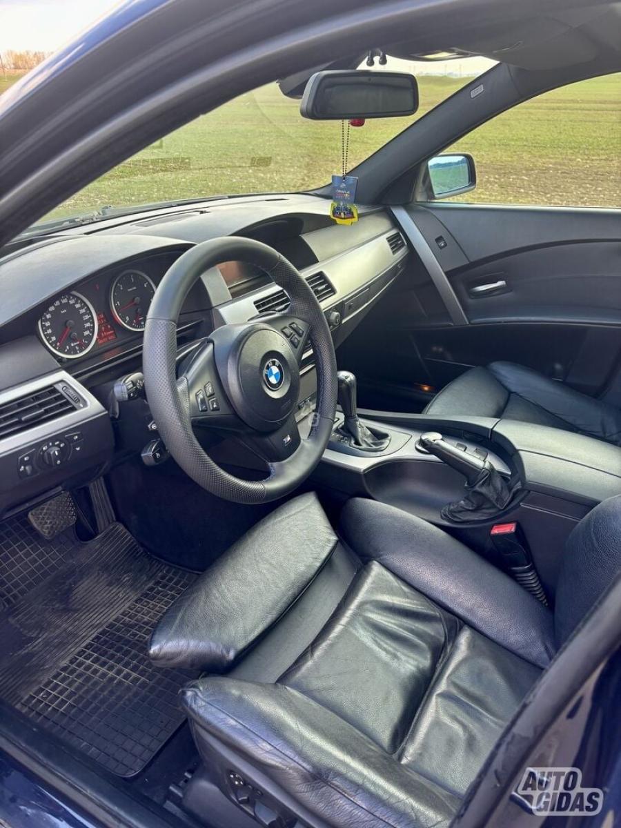 Zils BMW 530 2005 Vievis, ar dzinēja tilpumu 3.00 L un nobraukumu 365 tūkst. km par 4000 €, foto 16 vietnē AUTOMOTO.COM.LV