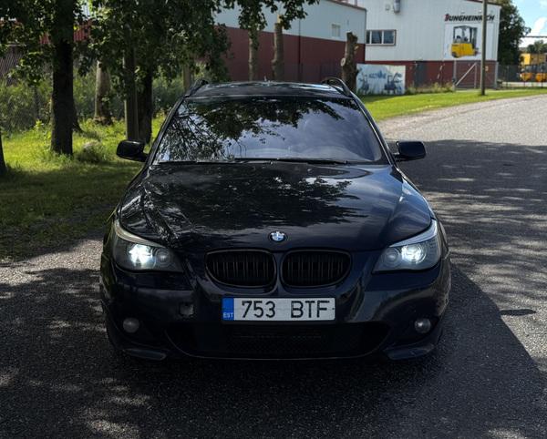 Zils BMW 530 2005 Tallina, ar dzinēja tilpumu 3.00 L un nobraukumu 297 tūkst. km par 2750 €, foto 3 vietnē AUTOMOTO.COM.LV