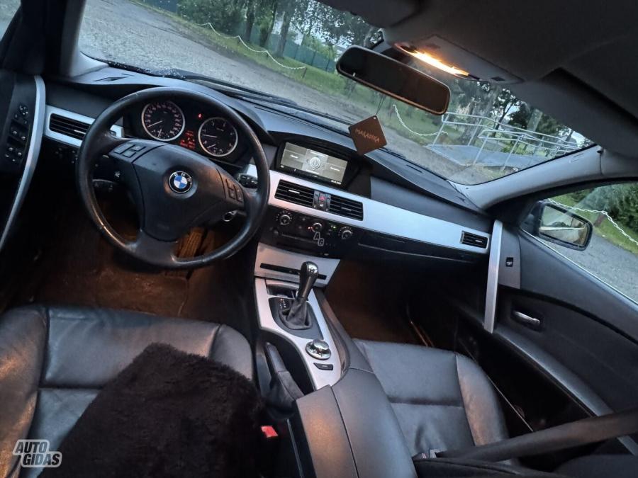 Blue BMW 530 2005 in Jonava, with an engine capacity of 3.00 L and mileage of 409 thousand km for 2700 €, photo 9 on AUTOMOTO.COM.LV