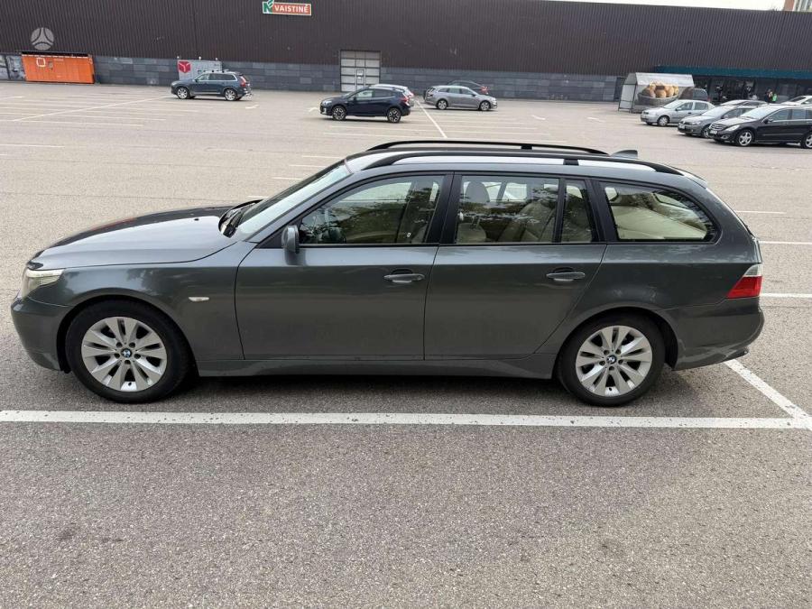 Blue BMW 530 2005 in Vilnius, with an engine capacity of 2.99 L and mileage of 298 thousand km for 3500 €, photo 4 on AUTOMOTO.COM.LV