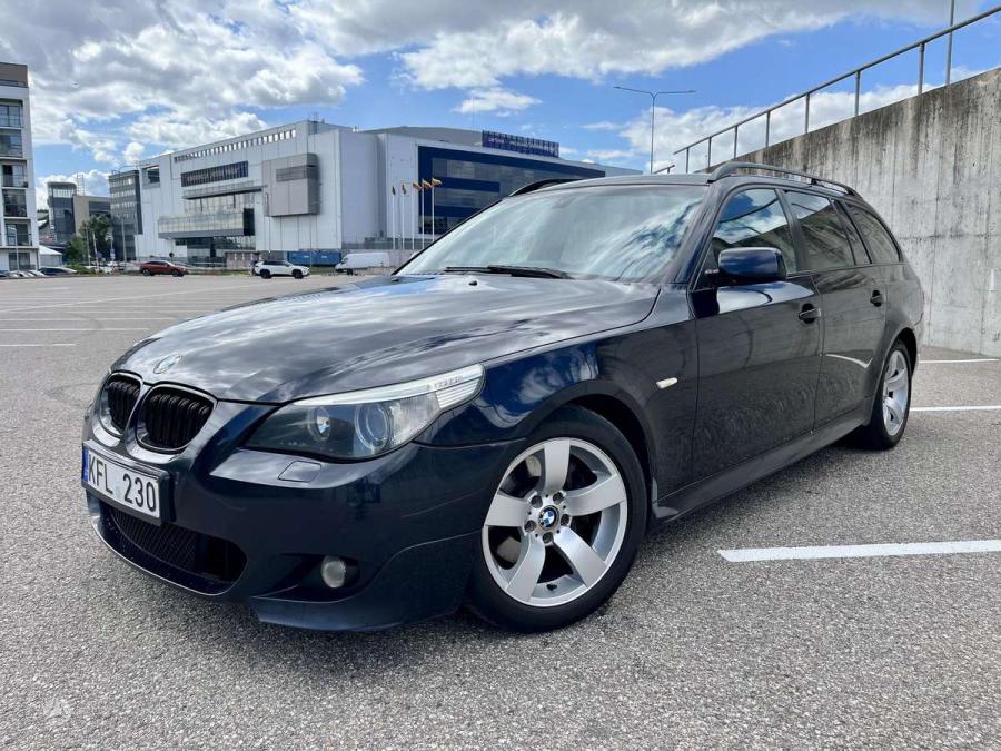 Blue BMW 530 2005 in Vilnius, with an engine capacity of 2.99 L and mileage of 430 thousand km for 3650 €, photo 4 on AUTOMOTO.COM.LV