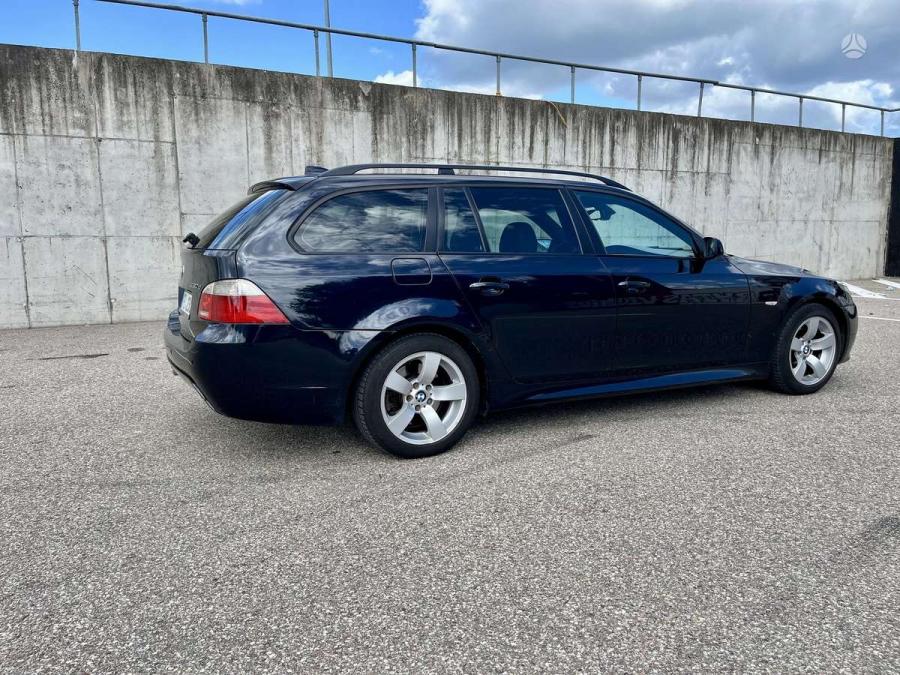 Blue BMW 530 2005 in Vilnius, with an engine capacity of 2.99 L and mileage of 430 thousand km for 3650 €, photo 8 on AUTOMOTO.COM.LV