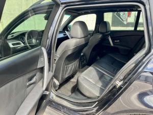 Blue BMW 530 2005 in Vilnius, with an engine capacity of 2.99 L and mileage of 430 thousand km for 3650 €, photo 34 on AUTOMOTO.COM.LV