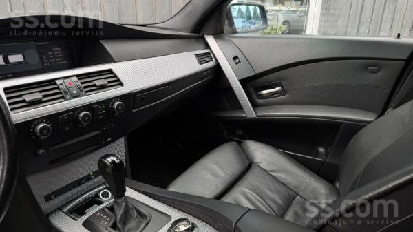 Blue BMW 530 2005 in Riga, with an engine capacity of 3.00 L and mileage of 268 thousand km for 3850 €, photo 6 on AUTOMOTO.COM.LV