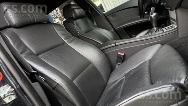 Blue BMW 530 2005 in Riga, with an engine capacity of 3.00 L and mileage of 268 thousand km for 3850 €, photo 10 on AUTOMOTO.COM.LV