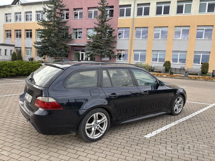 Синий БМВ 530 2005 в Айзкраукле, объемом двигателя 3.00 л и пробегом 448 тыс. км за 3450 €, фото 9 на AUTOMOTO.COM.LV