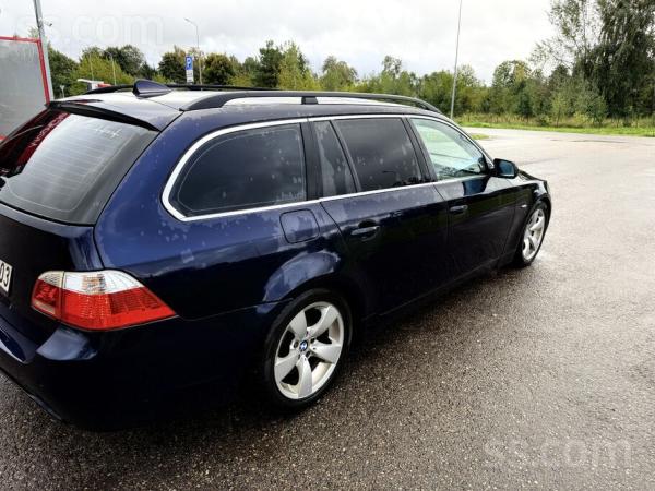 Zils BMW 530 2005 Daugavpils, ar dzinēja tilpumu 3.00 L un nobraukumu 352 tūkst. km par 3000 €, foto 4 vietnē AUTOMOTO.COM.LV