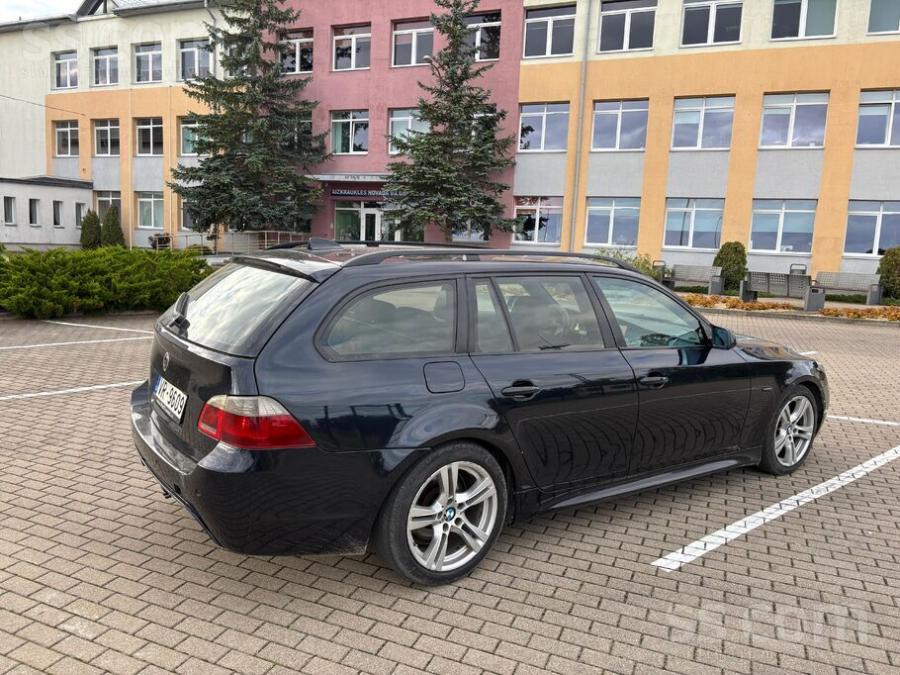 Blue BMW 530 2005 in Aizkraukle, with an engine capacity of 3.00 L and mileage of 454 thousand km for 2950 €, photo 4 on AUTOMOTO.COM.LV
