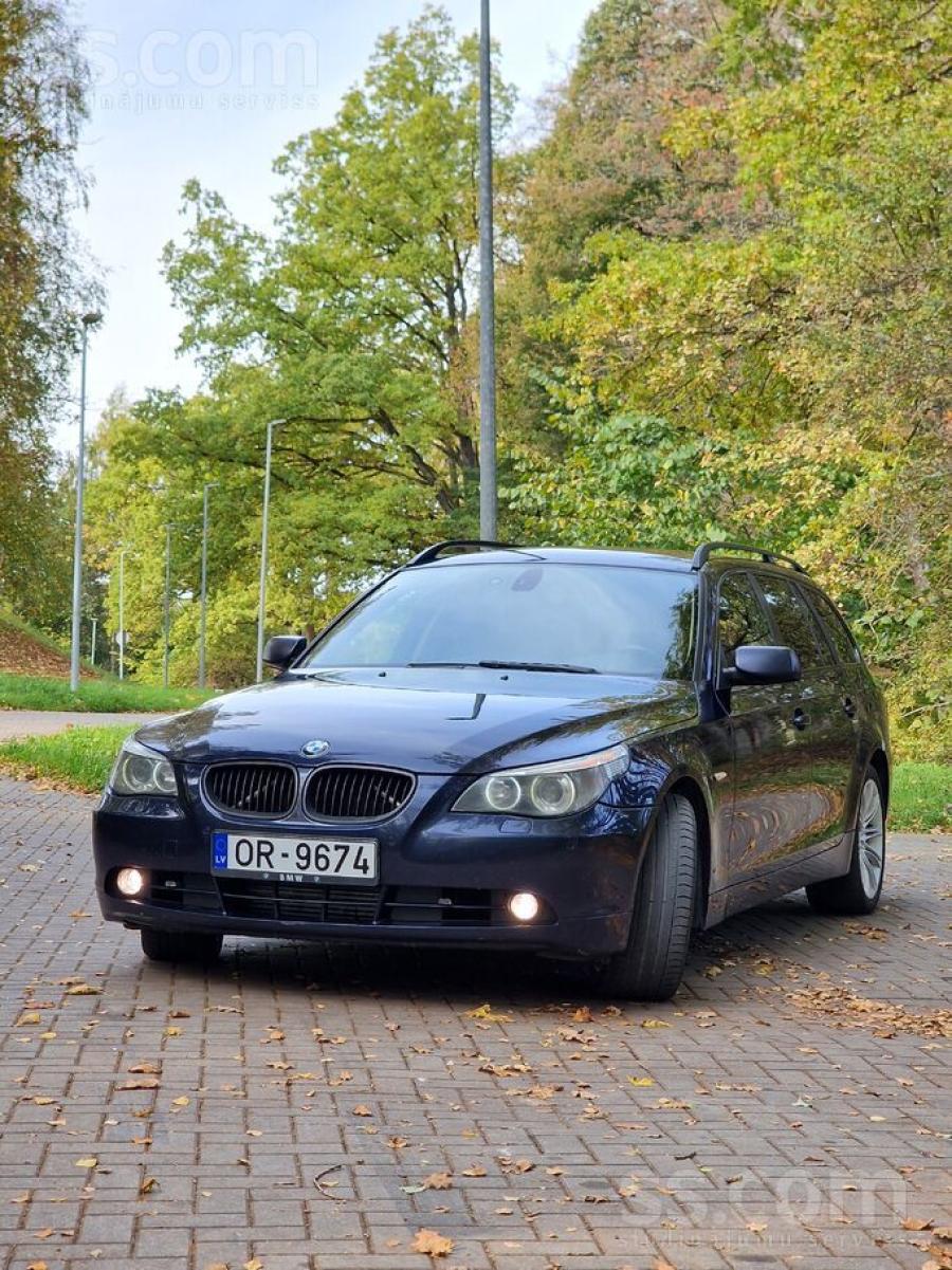 Blue BMW 530 2005 in Riga, with an engine capacity of 3.00 L and mileage of 0 thousand km for 3700 €, photo 3 on AUTOMOTO.COM.LV