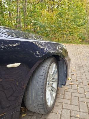 Blue BMW 530 2005 in Riga, with an engine capacity of 3.00 L and mileage of 0 thousand km for 3700 €, photo 12 on AUTOMOTO.COM.LV