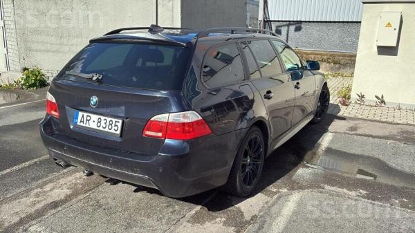 Zils BMW 530 2006 Rīga, ar dzinēja tilpumu 3.00 L un nobraukumu 397 tūkst. km par 4750 €, foto 4 vietnē AUTOMOTO.COM.LV