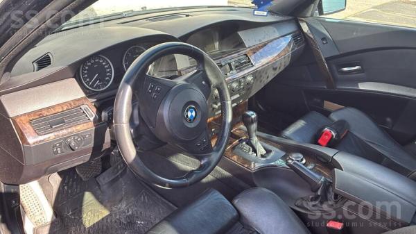 Zils BMW 530 2006 Rīga, ar dzinēja tilpumu 3.00 L un nobraukumu 397 tūkst. km par 4750 €, foto 5 vietnē AUTOMOTO.COM.LV