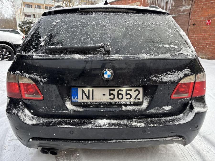 Blue BMW 530 2006 in Bauska, with an engine capacity of 3.00 L and mileage of 405 thousand km for 4500 €, photo 6 on AUTOMOTO.COM.LV
