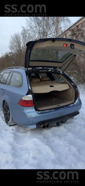 Zils BMW 530 2006 Rīga, ar dzinēja tilpumu 3.00 L un nobraukumu 412 tūkst. km par 2200 €, foto 15 vietnē AUTOMOTO.COM.LV