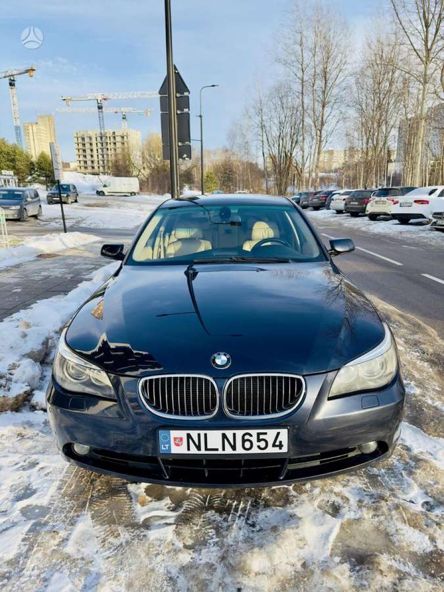 Blue BMW 530 2006 in Vilnius, with an engine capacity of 2.99 L and mileage of 298 thousand km for 2800 €, photo 1 on AUTOMOTO.COM.LV