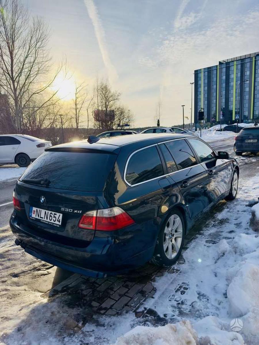 Blue BMW 530 2006 in Vilnius, with an engine capacity of 2.99 L and mileage of 298 thousand km for 2800 €, photo 6 on AUTOMOTO.COM.LV
