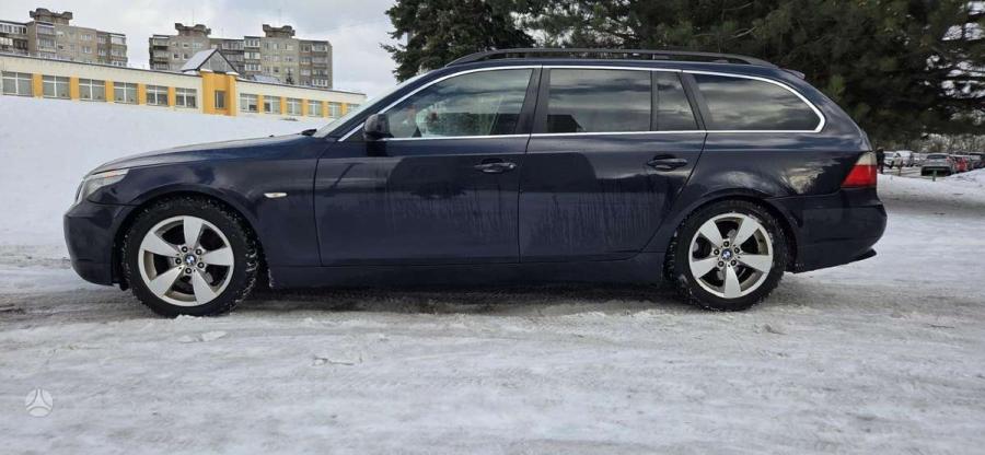 Blue BMW 530 2006 in Kaunas, with an engine capacity of 2.99 L and mileage of 403 thousand km for 3000 €, photo 10 on AUTOMOTO.COM.LV