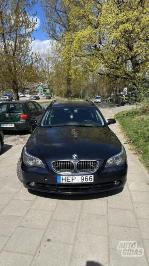 Zils BMW 530 2006 Viļņa, ar dzinēja tilpumu 3.00 L un nobraukumu 410 tūkst. km par 2300 €, foto  vietnē AUTOMOTO.COM.LV