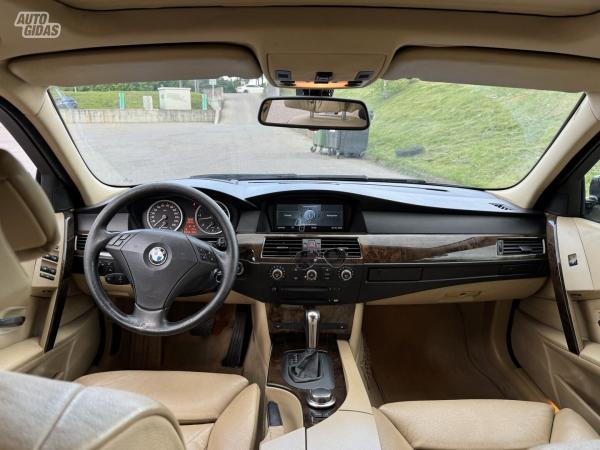 Blue BMW 530 2006 in Vilnius, with an engine capacity of 3.00 L and mileage of 348 thousand km for 3300 €, photo 8 on AUTOMOTO.COM.LV
