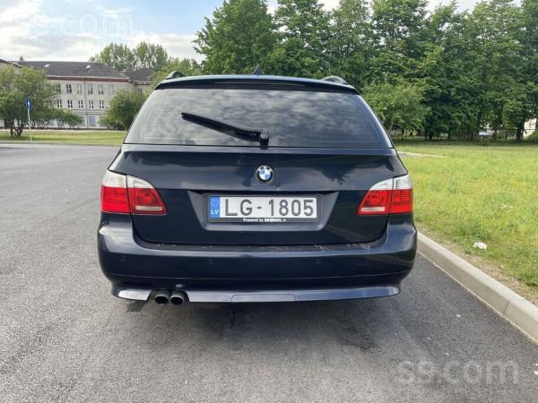 Zils BMW 530 2006 Liepāja, ar dzinēja tilpumu 3.00 L un nobraukumu 288 tūkst. km par 4800 €, foto 4 vietnē AUTOMOTO.COM.LV