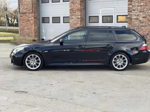 Zils BMW 530 2006 Jēkabpils, ar dzinēja tilpumu 3.00 L un nobraukumu 283 tūkst. km par 5990 €, foto 10 vietnē AUTOMOTO.COM.LV