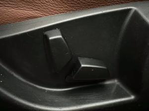 Zils BMW 530 2006 Rīga, ar dzinēja tilpumu 3.00 L un nobraukumu 281 tūkst. km par 3990 €, foto 16 vietnē AUTOMOTO.COM.LV