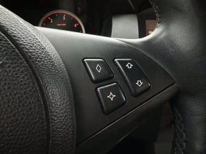 Zils BMW 530 2006 Rīga, ar dzinēja tilpumu 3.00 L un nobraukumu 281 tūkst. km par 3990 €, foto 24 vietnē AUTOMOTO.COM.LV