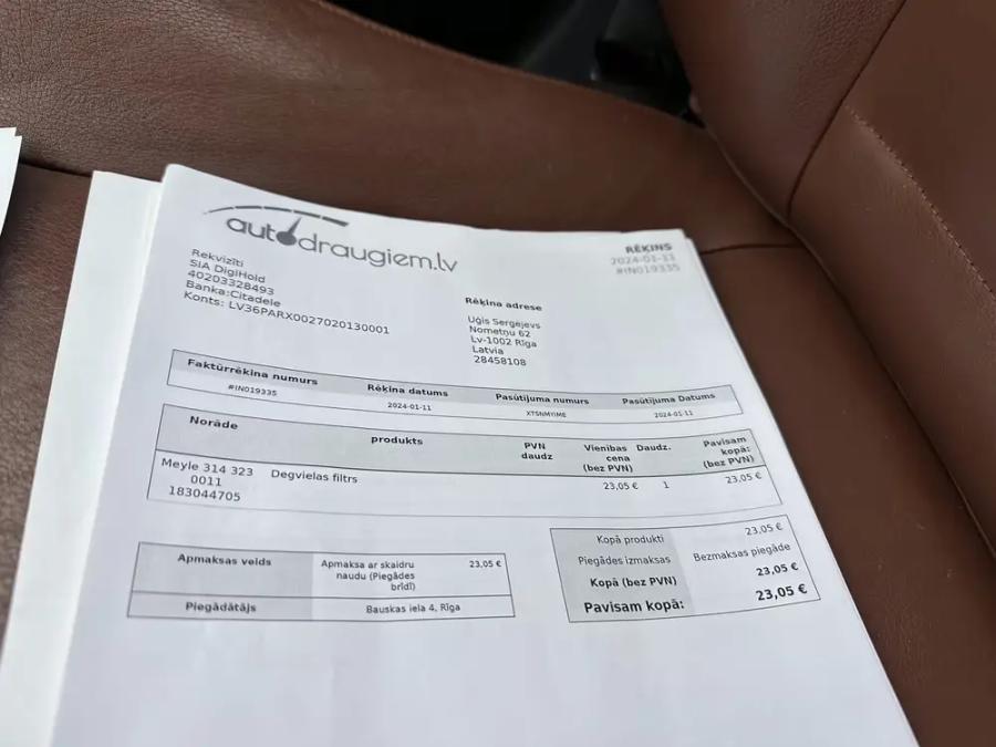 Zils BMW 530 2006 Rīga, ar dzinēja tilpumu 3.00 L un nobraukumu 281 tūkst. km par 3990 €, foto 40 vietnē AUTOMOTO.COM.LV
