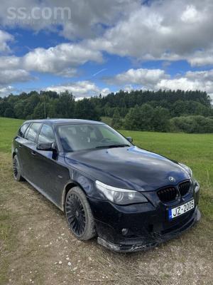 Zils BMW 530 2006 Liepāja, ar dzinēja tilpumu 3.00 L un nobraukumu 410 tūkst. km par 4200 €, foto 3 vietnē AUTOMOTO.COM.LV