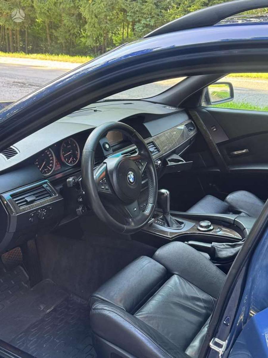 Zils BMW 530 2006 Širvintos, ar dzinēja tilpumu 2.99 L un nobraukumu 363 tūkst. km par 3800 €, foto 8 vietnē AUTOMOTO.COM.LV