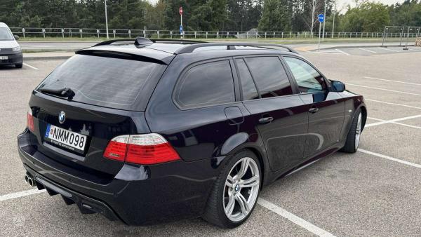 Blue BMW 530 2006 in Utena, with an engine capacity of 2.99 L and mileage of 319 thousand km for 5300 €, photo 4 on AUTOMOTO.COM.LV