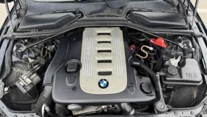 Zils BMW 530 2006 Utena, ar dzinēja tilpumu 2.99 L un nobraukumu 319 tūkst. km par 5300 €, foto 38 vietnē AUTOMOTO.COM.LV