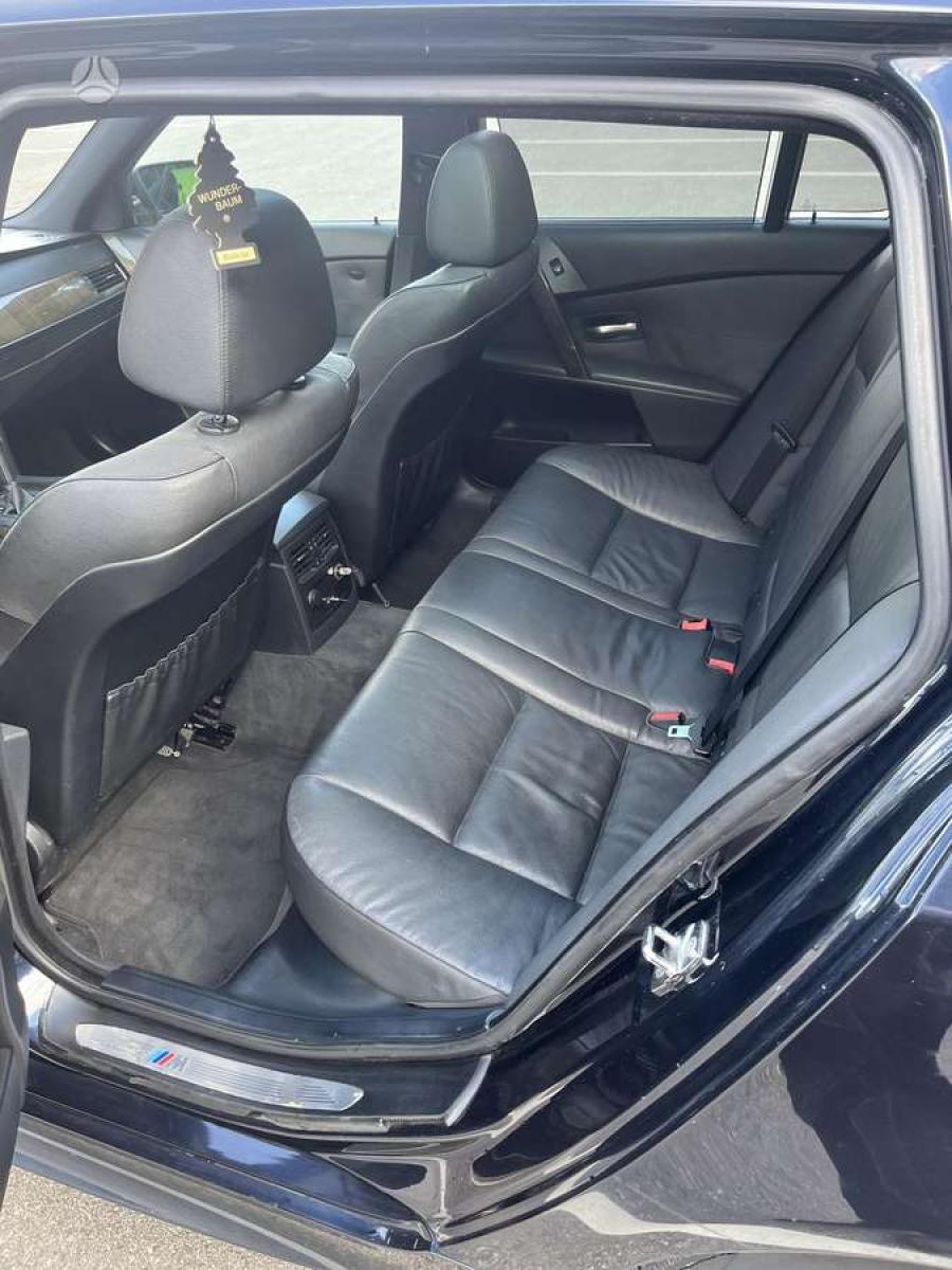 Zils BMW 530 2006 Kauņa, ar dzinēja tilpumu 2.99 L un nobraukumu 407 tūkst. km par 3750 €, foto 12 vietnē AUTOMOTO.COM.LV