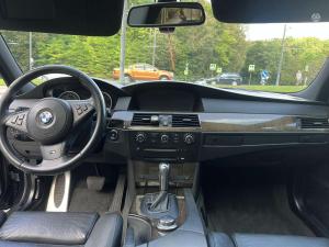 Zils BMW 530 2006 Kauņa, ar dzinēja tilpumu 2.99 L un nobraukumu 407 tūkst. km par 3750 €, foto 16 vietnē AUTOMOTO.COM.LV