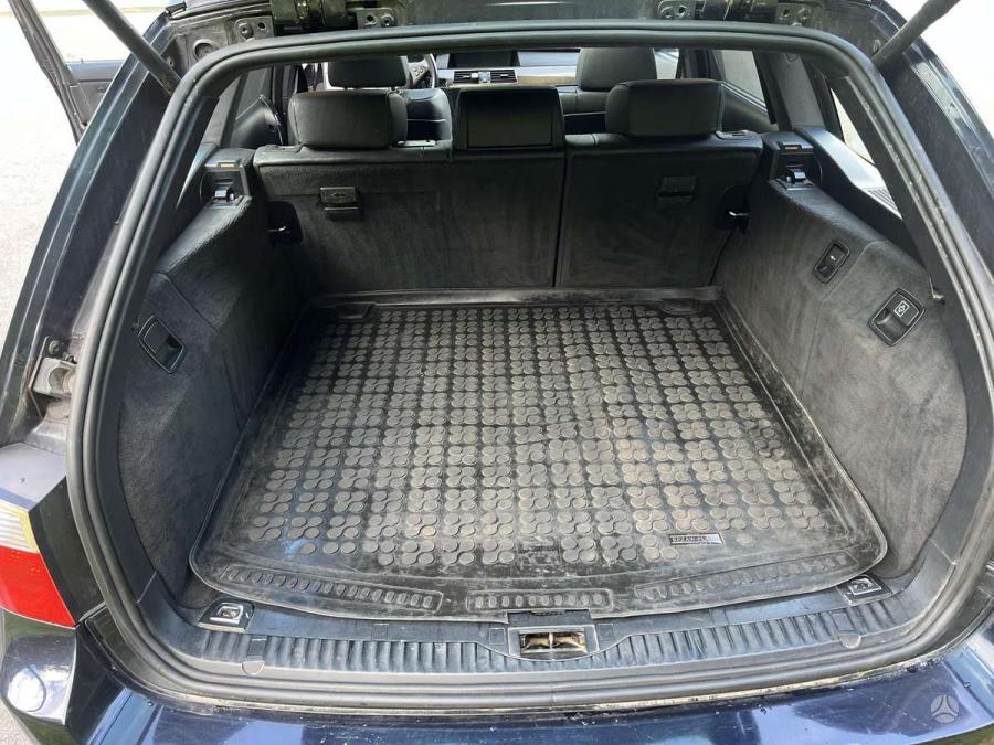 Zils BMW 530 2006 Kauņa, ar dzinēja tilpumu 2.99 L un nobraukumu 407 tūkst. km par 3750 €, foto 17 vietnē AUTOMOTO.COM.LV