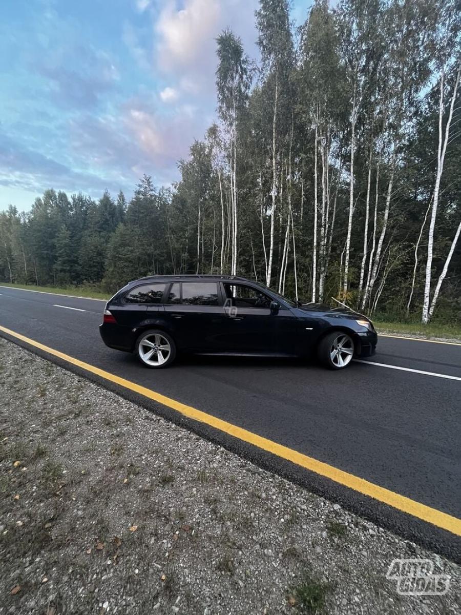 Blue BMW 530 2006 in Klaipeda, with an engine capacity of 3.00 L and mileage of 371 thousand km for 4000 €, photo 9 on AUTOMOTO.COM.LV