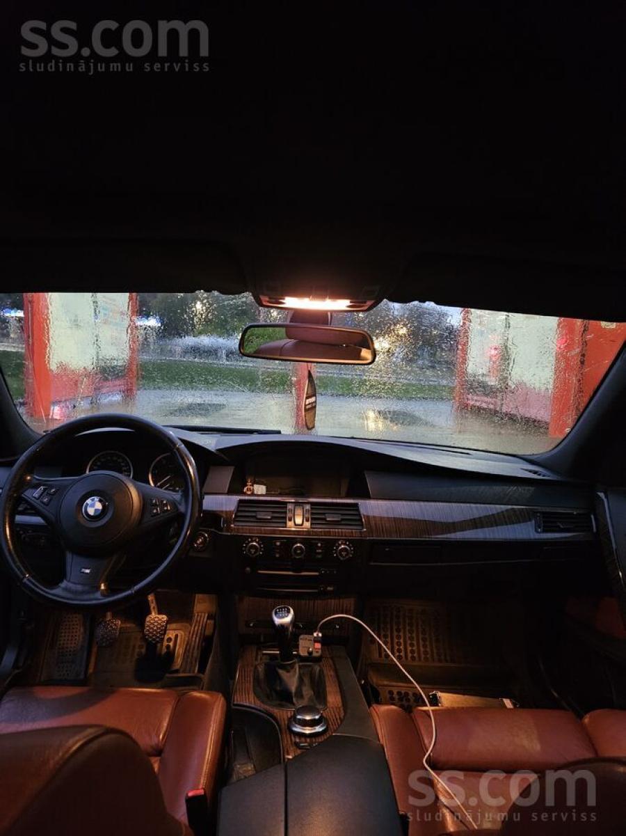 Zils BMW 530 2006 Valka, ar dzinēja tilpumu 3.00 L un nobraukumu 446 tūkst. km par 2000 €, foto 10 vietnē AUTOMOTO.COM.LV