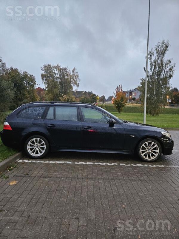 Zils BMW 530 2006 Valka, ar dzinēja tilpumu 3.00 L un nobraukumu 446 tūkst. km par 3000 €, foto 5 vietnē AUTOMOTO.COM.LV
