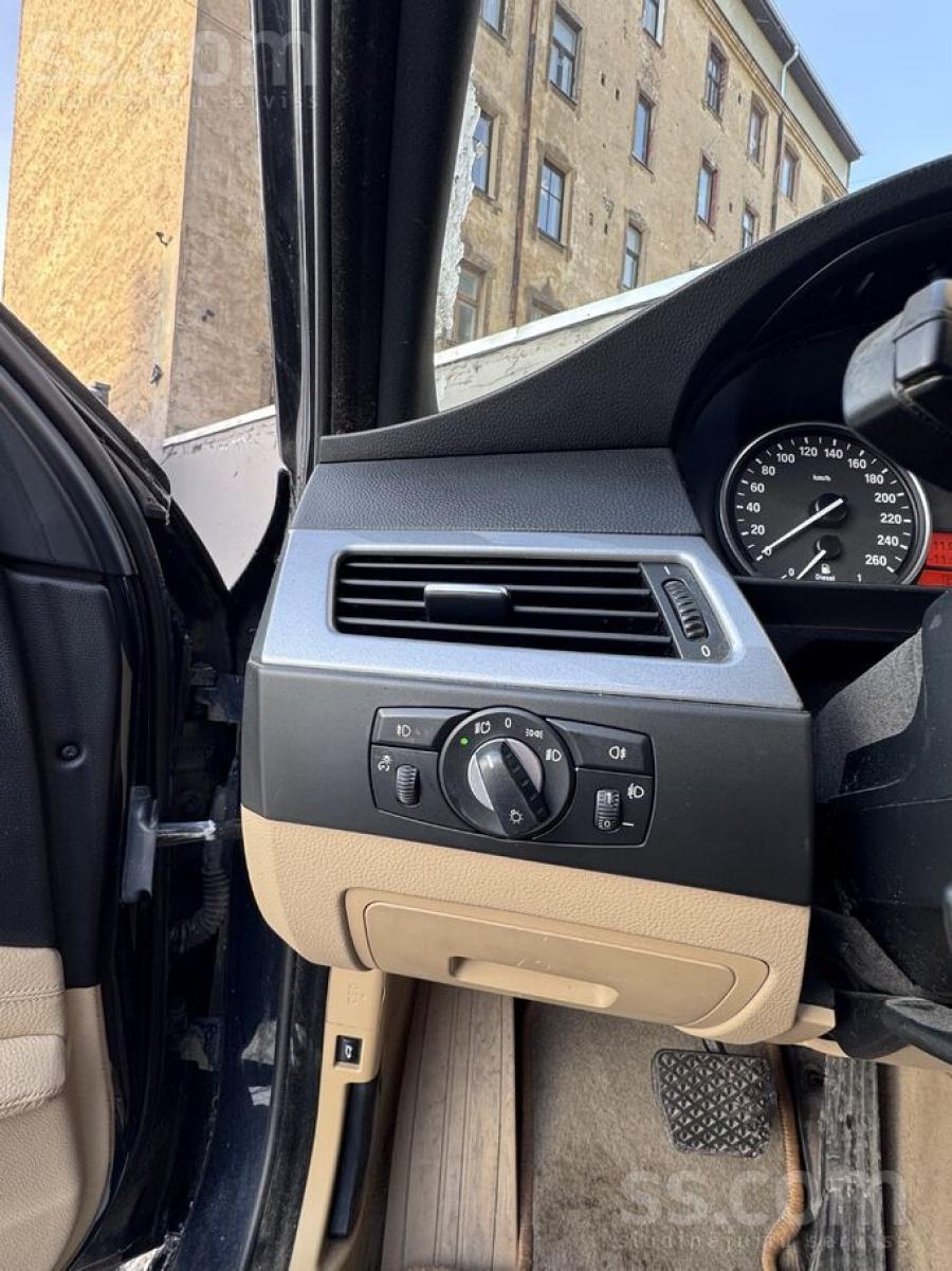Zils BMW 530 2007 Rīga, ar dzinēja tilpumu 3.00 L un nobraukumu 0 tūkst. km par 5100 €, foto 10 vietnē AUTOMOTO.COM.LV