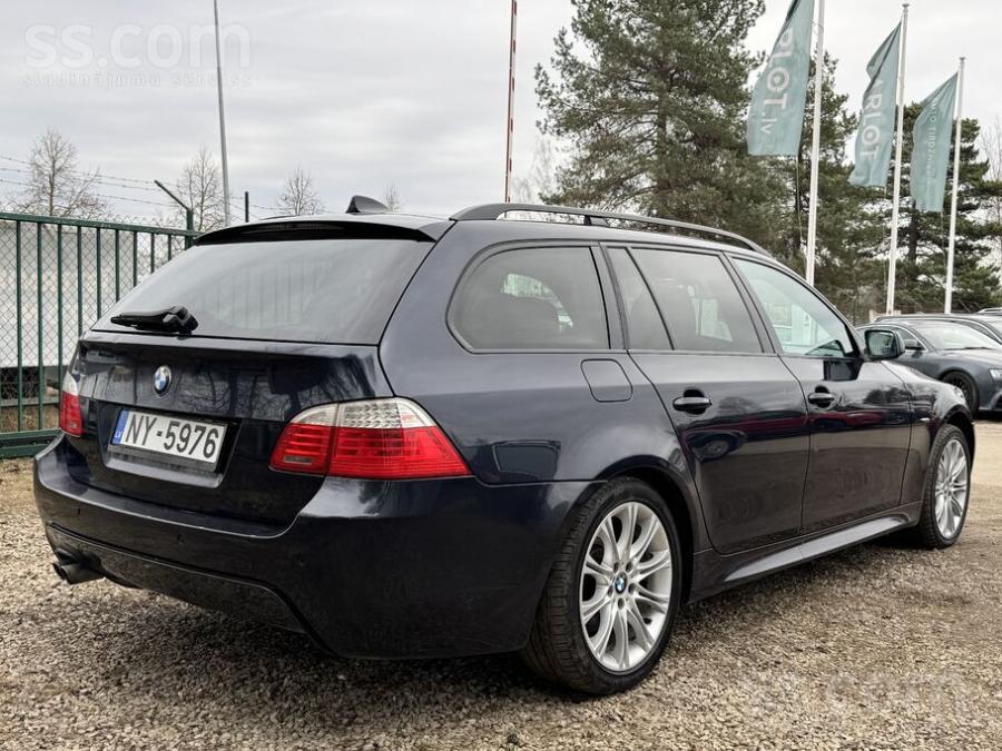 Blue BMW 530 2007 in Riga, with an engine capacity of 3.00 L and mileage of 286 thousand km for 5000 €, photo 4 on AUTOMOTO.COM.LV