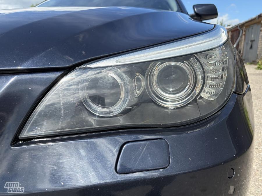 Zils BMW 530 2007 Panevēža, ar dzinēja tilpumu 3.00 L un nobraukumu 300 tūkst. km par 2900 €, foto 8 vietnē AUTOMOTO.COM.LV