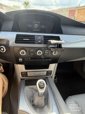 Zils BMW 530 2007 Panevēža, ar dzinēja tilpumu 3.00 L un nobraukumu 300 tūkst. km par 2900 €, foto 12 vietnē AUTOMOTO.COM.LV