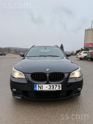 Zils BMW 530 2007 Tukums, ar dzinēja tilpumu 3.00 L un nobraukumu 360 tūkst. km par 5490 €, foto 13 vietnē AUTOMOTO.COM.LV