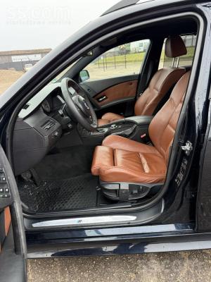 Zils BMW 530 2007 Tukums, ar dzinēja tilpumu 3.00 L un nobraukumu 360 tūkst. km par 5490 €, foto 24 vietnē AUTOMOTO.COM.LV