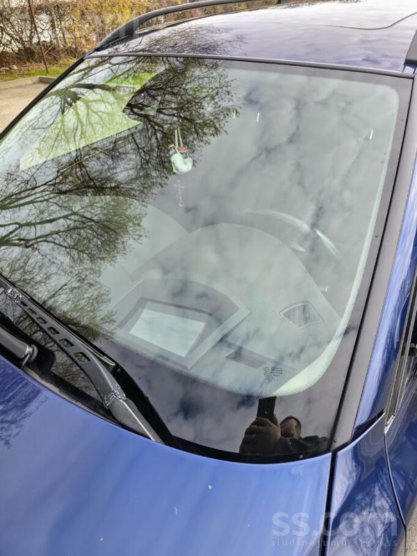Blue BMW 530 2007 in Riga, with an engine capacity of 3.00 L and mileage of 360 thousand km for 5300 €, photo 7 on AUTOMOTO.COM.LV