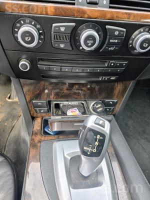 Zils BMW 530 2007 Rīga, ar dzinēja tilpumu 3.00 L un nobraukumu 360 tūkst. km par 5300 €, foto 12 vietnē AUTOMOTO.COM.LV