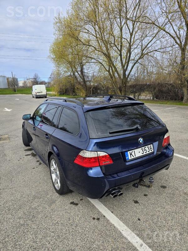 Blue BMW 530 2007 in Riga, with an engine capacity of 3.00 L and mileage of 360 thousand km for 4800 €, photo 5 on AUTOMOTO.COM.LV