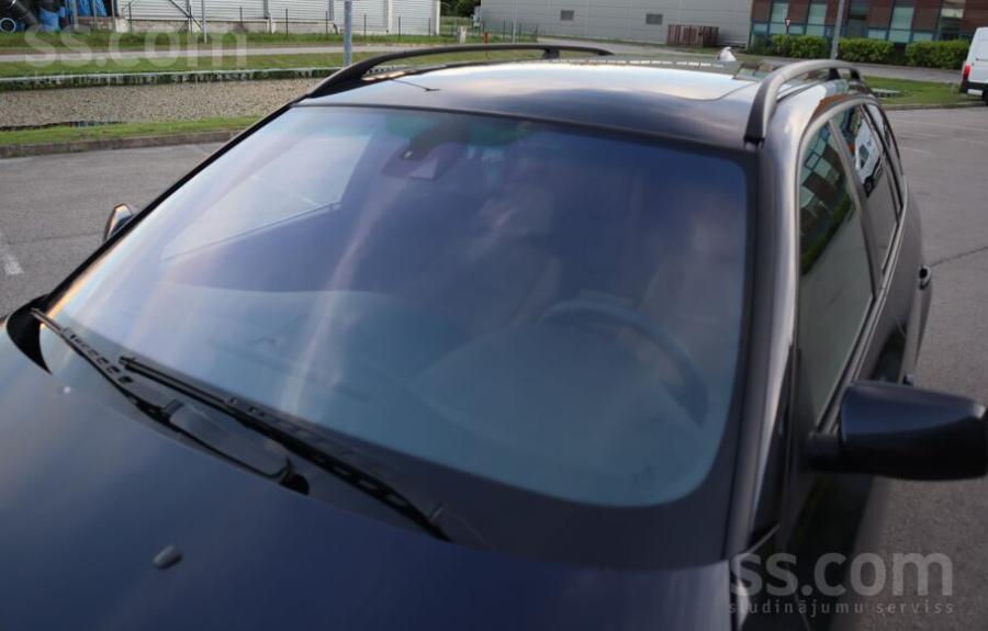 Blue BMW 530 2007 in Riga, with an engine capacity of 3.00 L and mileage of 367 thousand km for 5490 €, photo 9 on AUTOMOTO.COM.LV