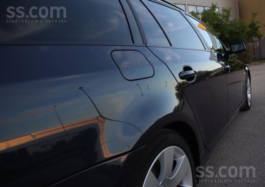 Blue BMW 530 2007 in Riga, with an engine capacity of 3.00 L and mileage of 367 thousand km for 5490 €, photo 11 on AUTOMOTO.COM.LV
