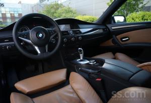 Blue BMW 530 2007 in Riga, with an engine capacity of 3.00 L and mileage of 367 thousand km for 5490 €, photo 14 on AUTOMOTO.COM.LV